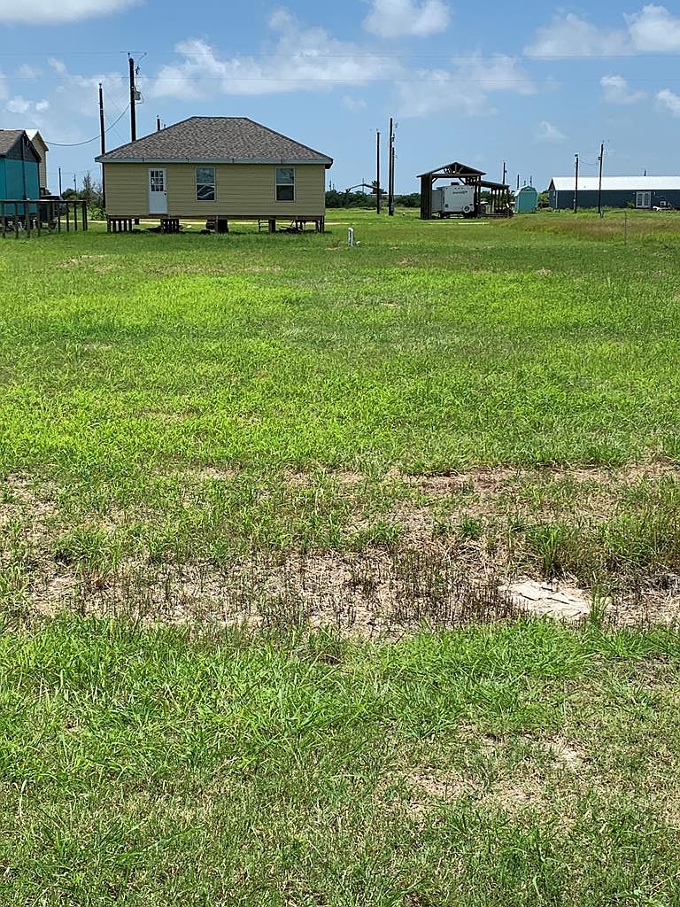 150 Ladyfish, Palacios, TX 77465 | MLS #777110 | Zillow
