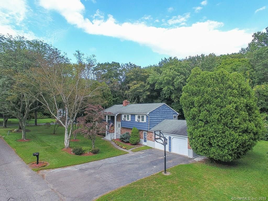 96 Forest Rd, Monroe, CT 06468 | Zillow