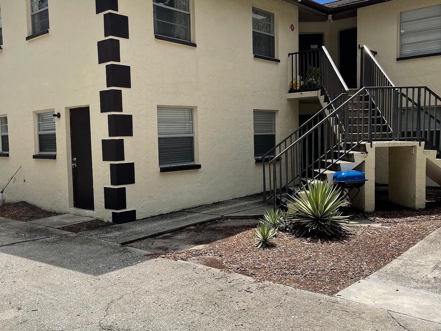 3571 Applewood Ter N APT A, Pinellas Park, FL 33781 | Zillow