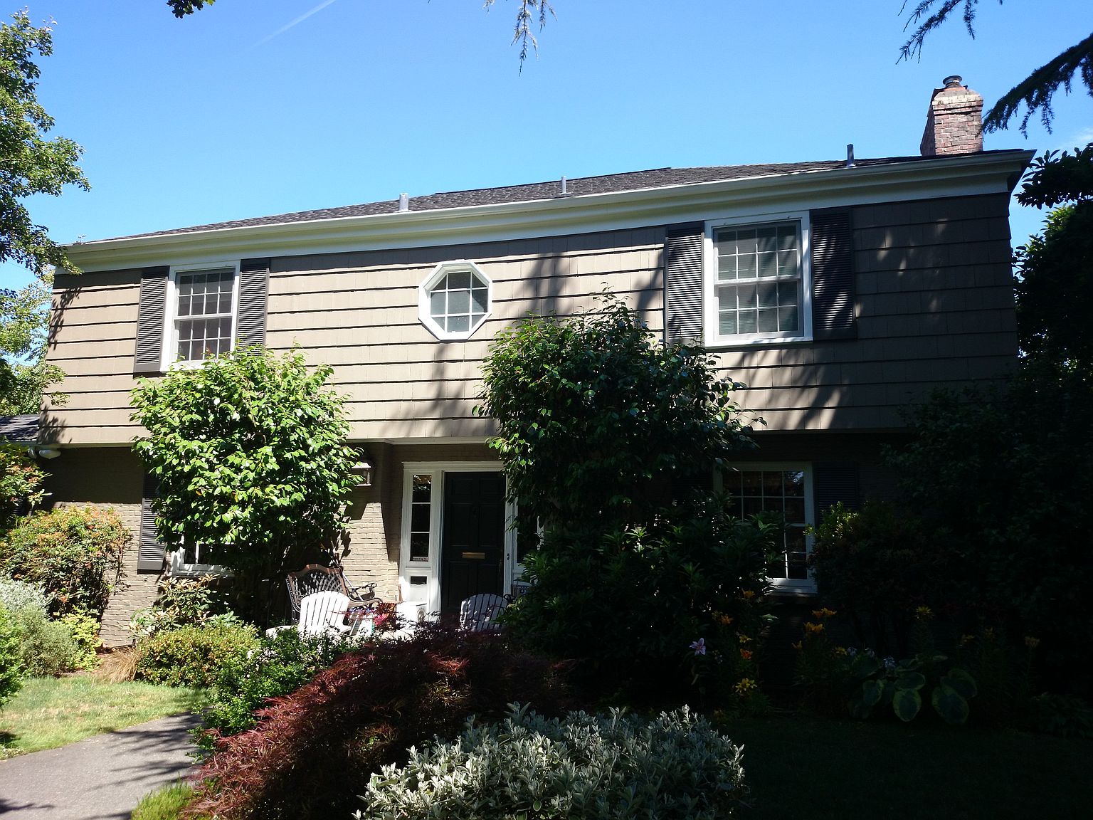 818 E Edgar St, Seattle, WA 98102 | Zillow