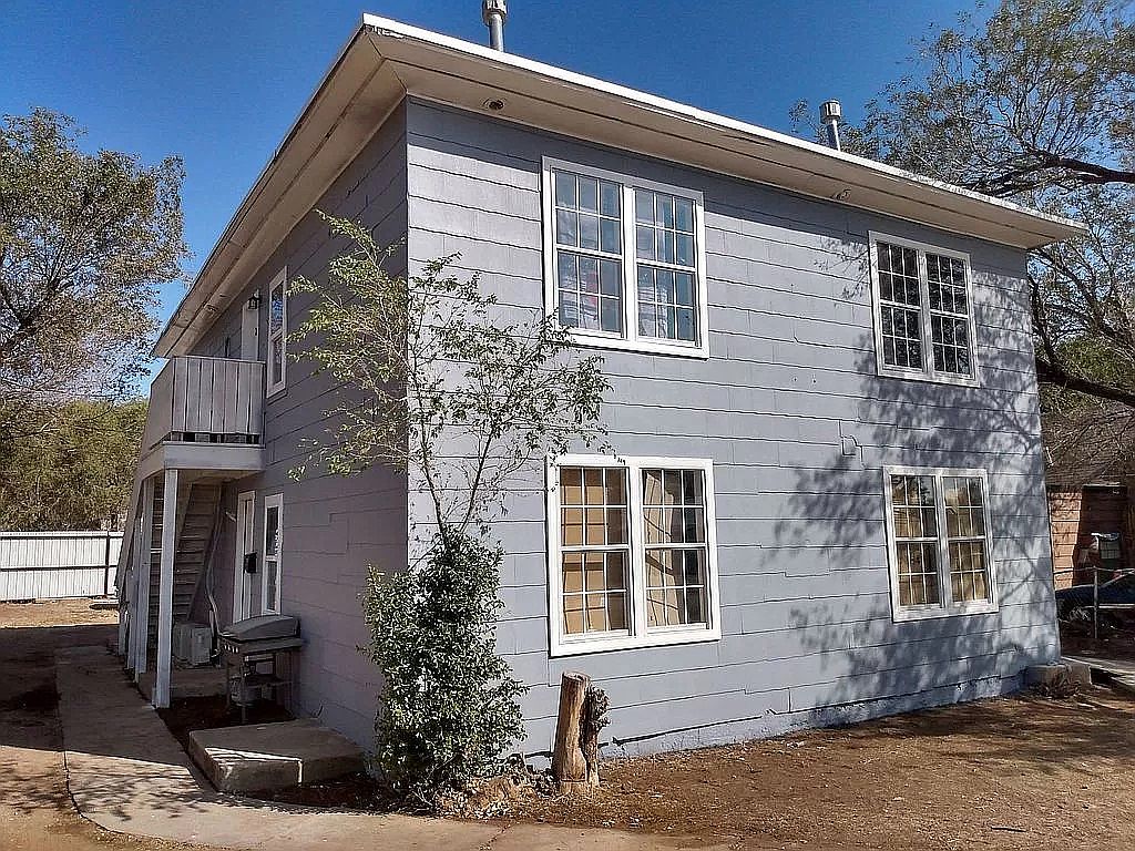 2107 Avenue L #2, Lubbock, TX 79403 | Zillow