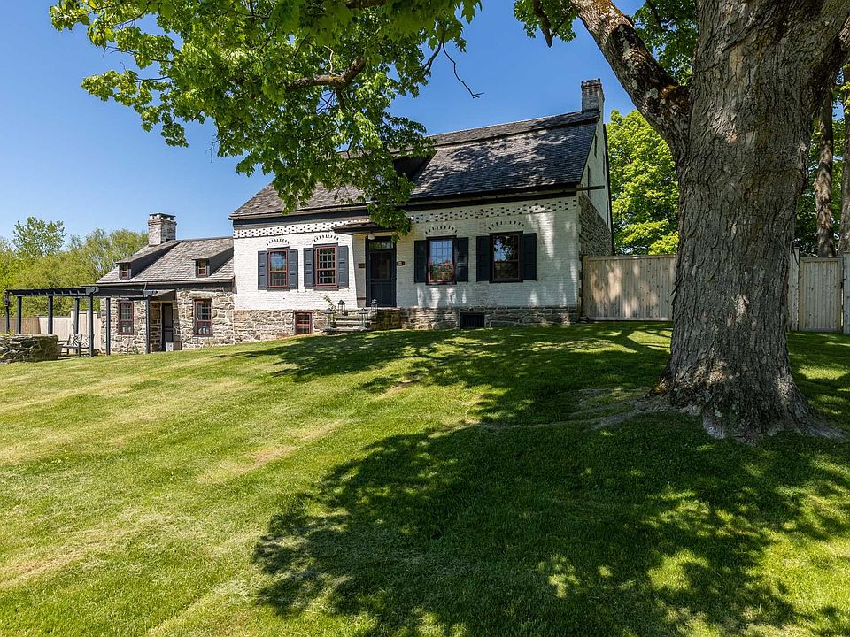 41 Allhusen Rd, Plattekill, NY 12561 | Zillow