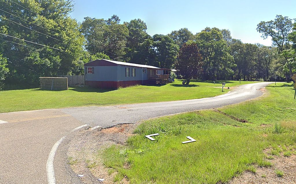 45 Mockingbird Ln, Eclectic, AL 36024 | Zillow
