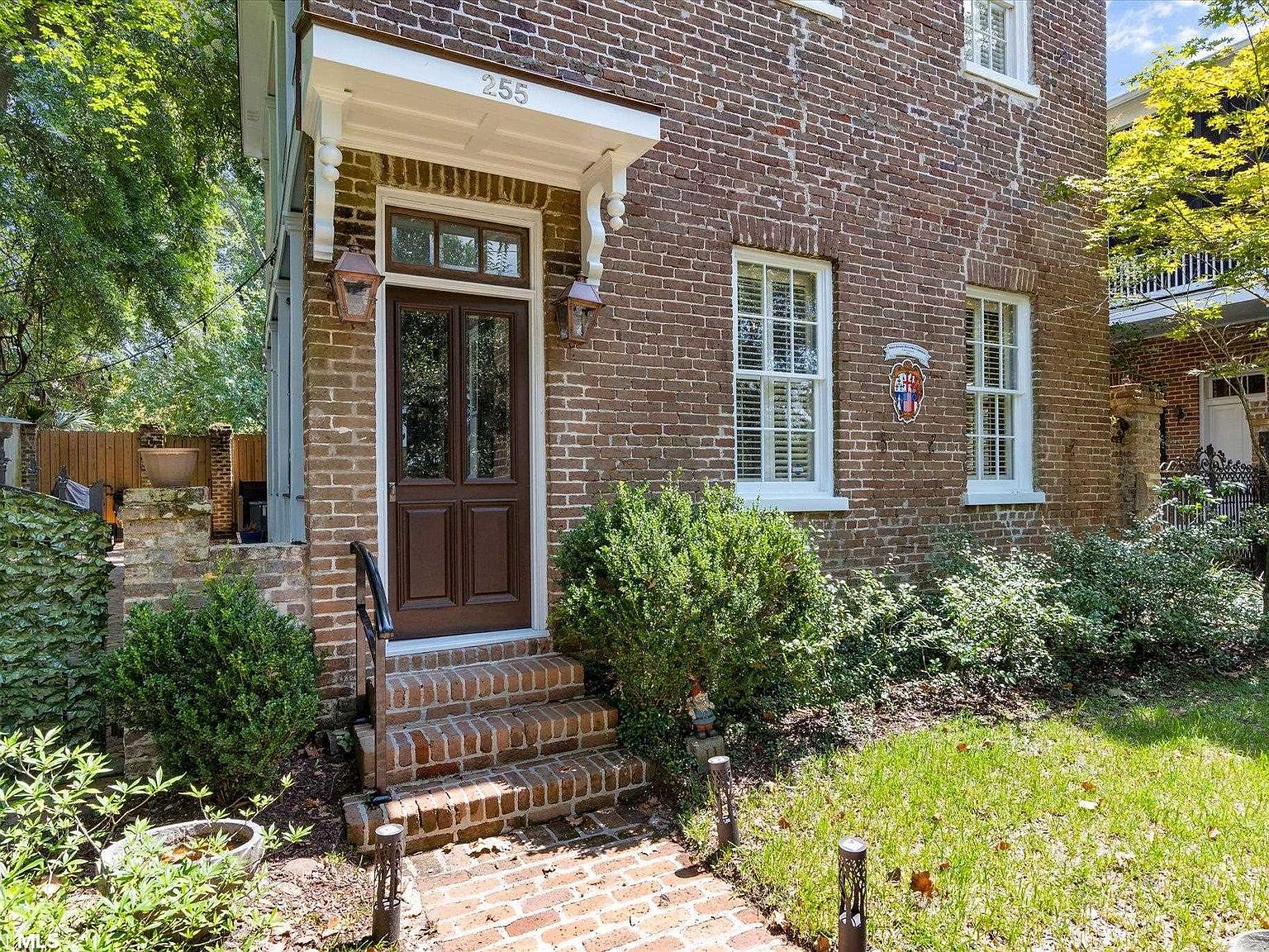 255 Adams St, Mobile, AL 36603 | Zillow