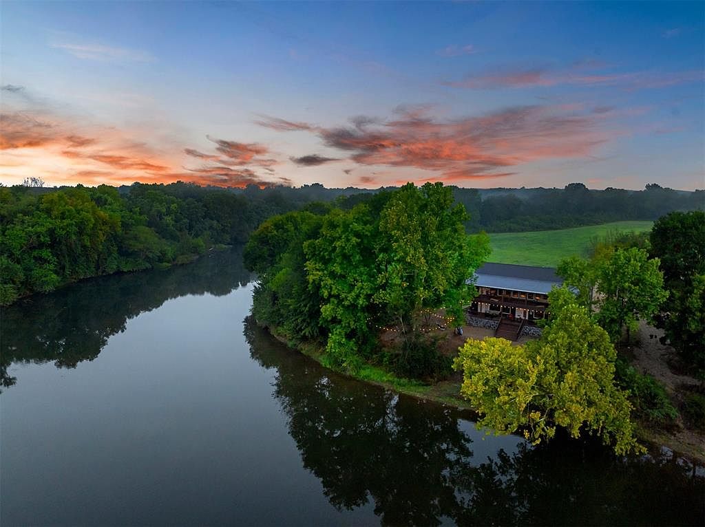 370 Stones River Ln, Broken Bow, OK 74728 | MLS #1167587 | Zillow