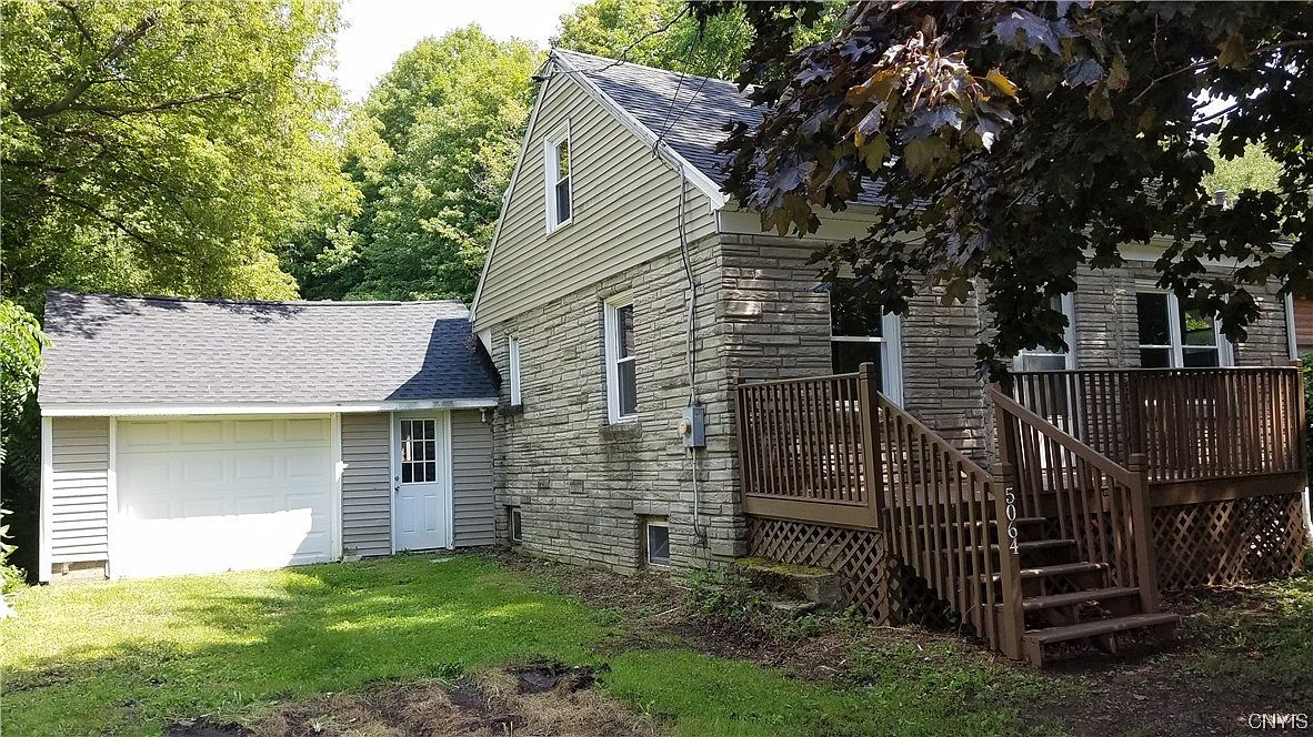 5064 Cedarvale Rd, Camillus, NY 13031 | Zillow