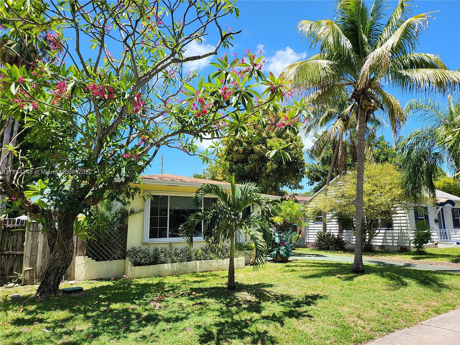 1915 Pierce St, Hollywood, FL 33020 | Zillow