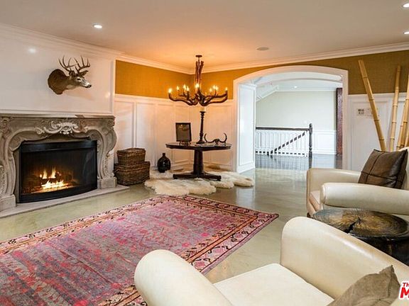 9555 Heather Rd, Beverly Hills, CA 90210 | MLS #23-228893 | Zillow