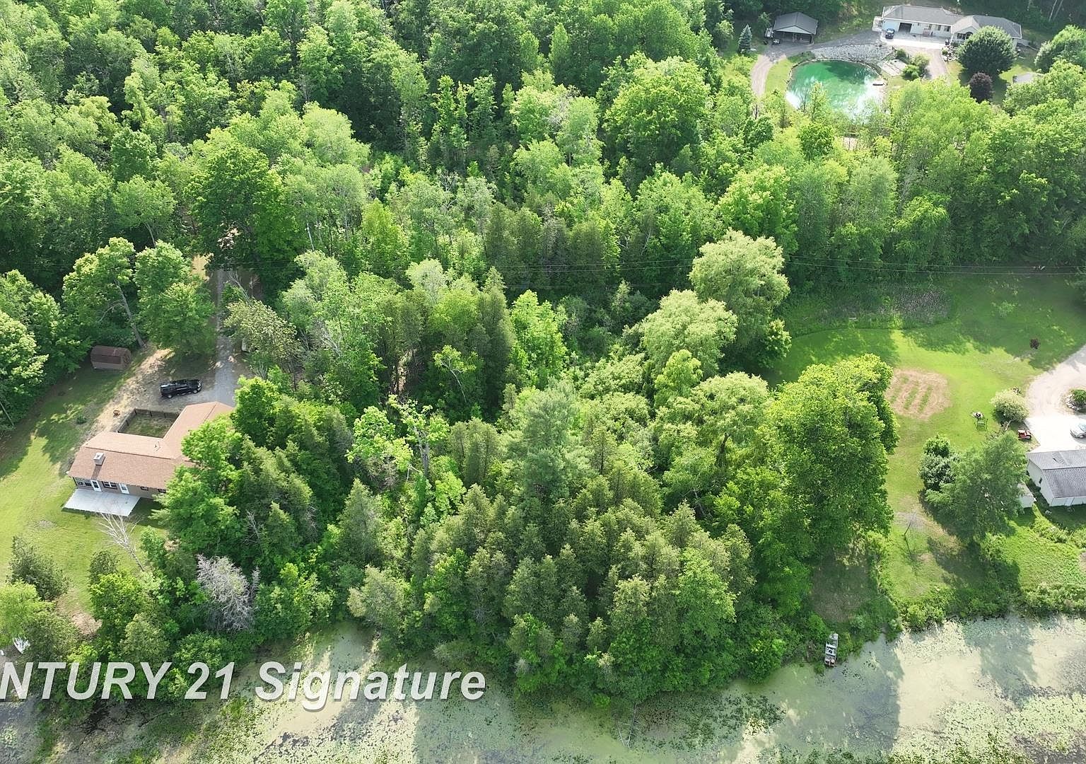 Lakeshore Dr, Gladwin, MI 48624 | MLS #50102876 | Zillow