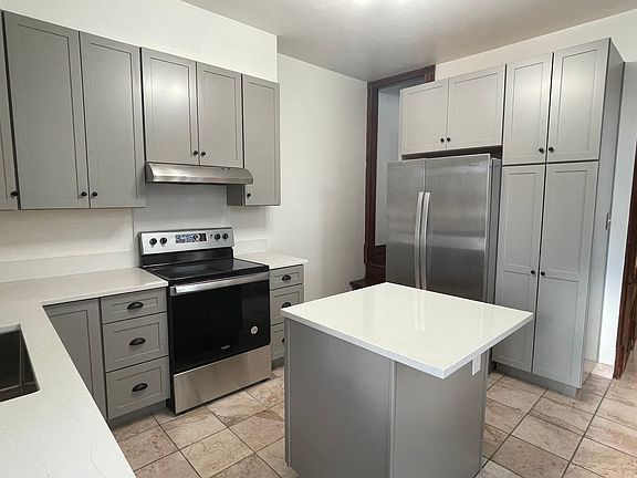 464 Chestnut St, West Reading, PA 19611 | Zillow