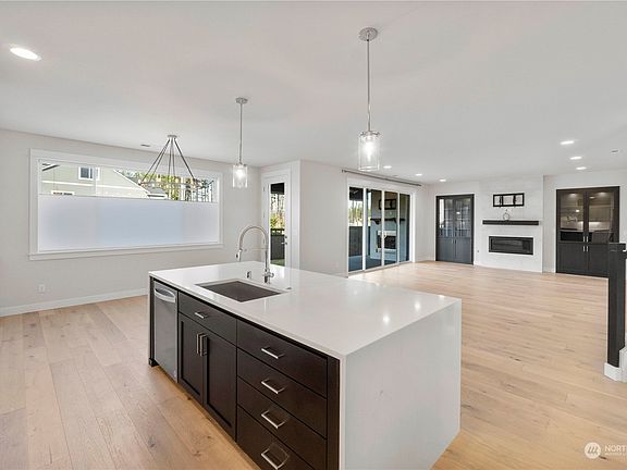 22950 SE Evergreen Street, Black Diamond, WA 98010 | MLS #2209018 | Zillow