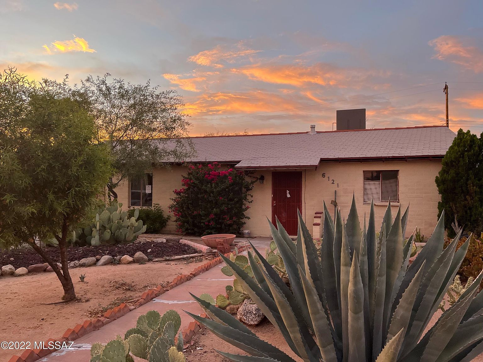 6121 E Sylvane St, Tucson, AZ 85711 | Zillow