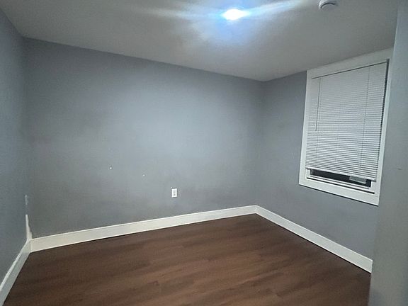 215 Spring St Floor 3, Paterson, NJ 07503 | Zillow