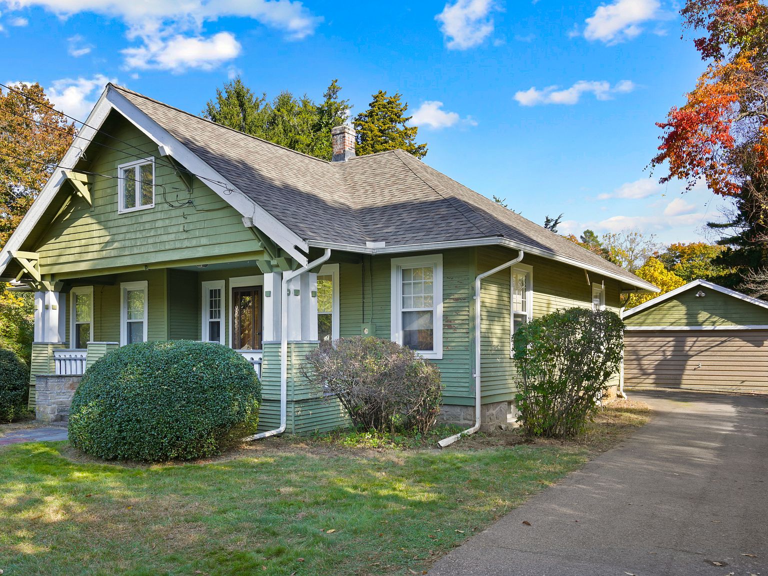 6 Library Lane, Gales Ferry, CT 06335 | Zillow