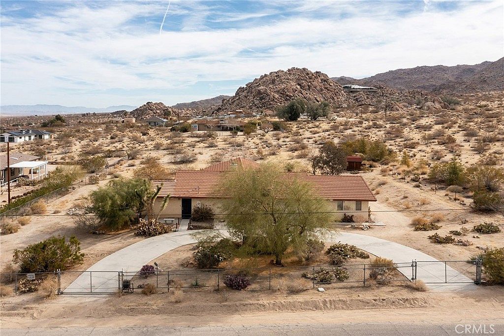 7215 Cascade Rd, Joshua Tree, CA 92252 | MLS #JT25027108 | Zillow