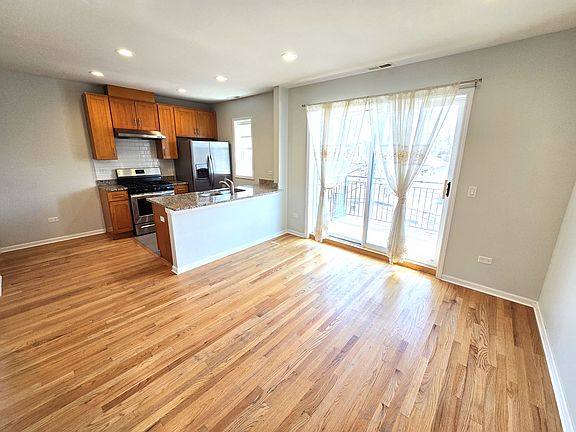 217 W 23rd St #4S, Chicago, IL 60616 | Zillow
