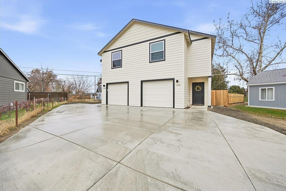 1309 Winslow Ave Unit A, Richland, WA 99354 | Zillow