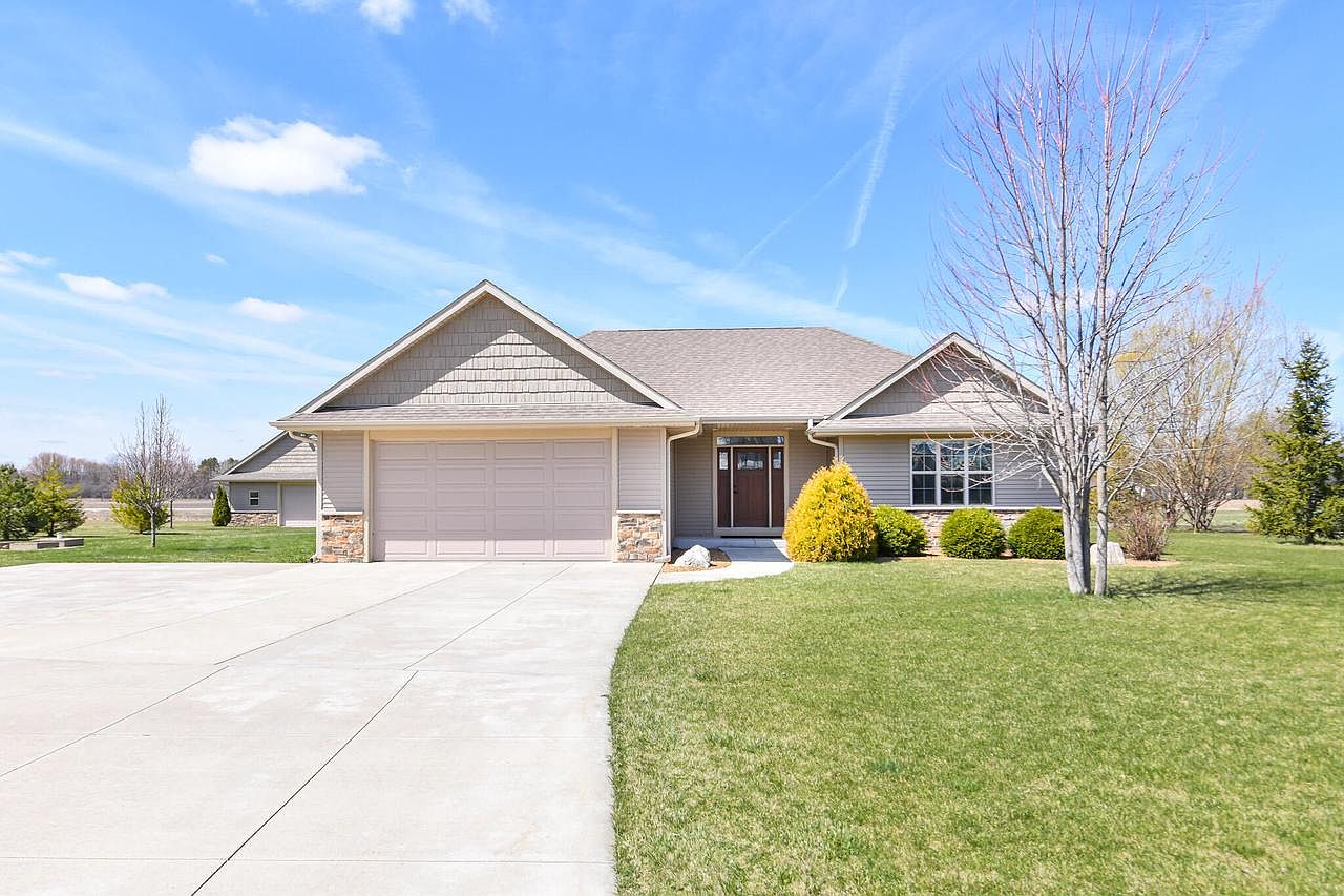 2857 43rd STREET, Franksville, WI 53126 | Zillow
