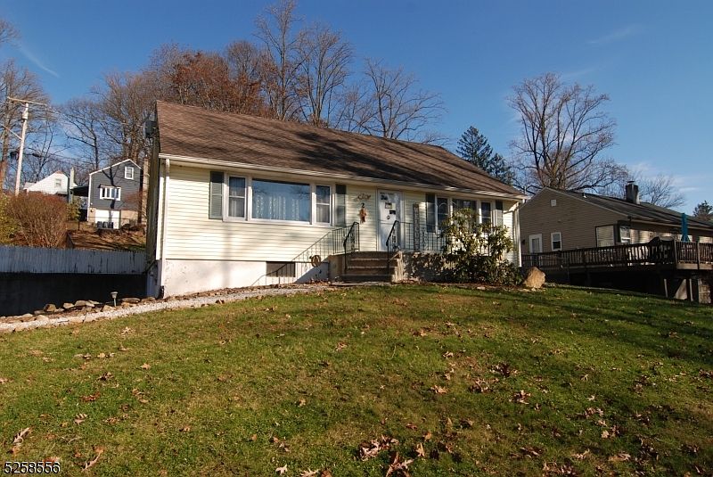 2 Country Club Rd, Mount Tabor, NJ 07878 | Zillow
