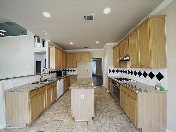 3108 Kimble Dr, Plano, TX 75025 | Zillow