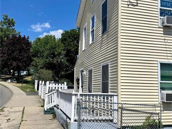 Norwalk CT Duplex & Triplex Homes For Sale - 12 Homes | Zillow