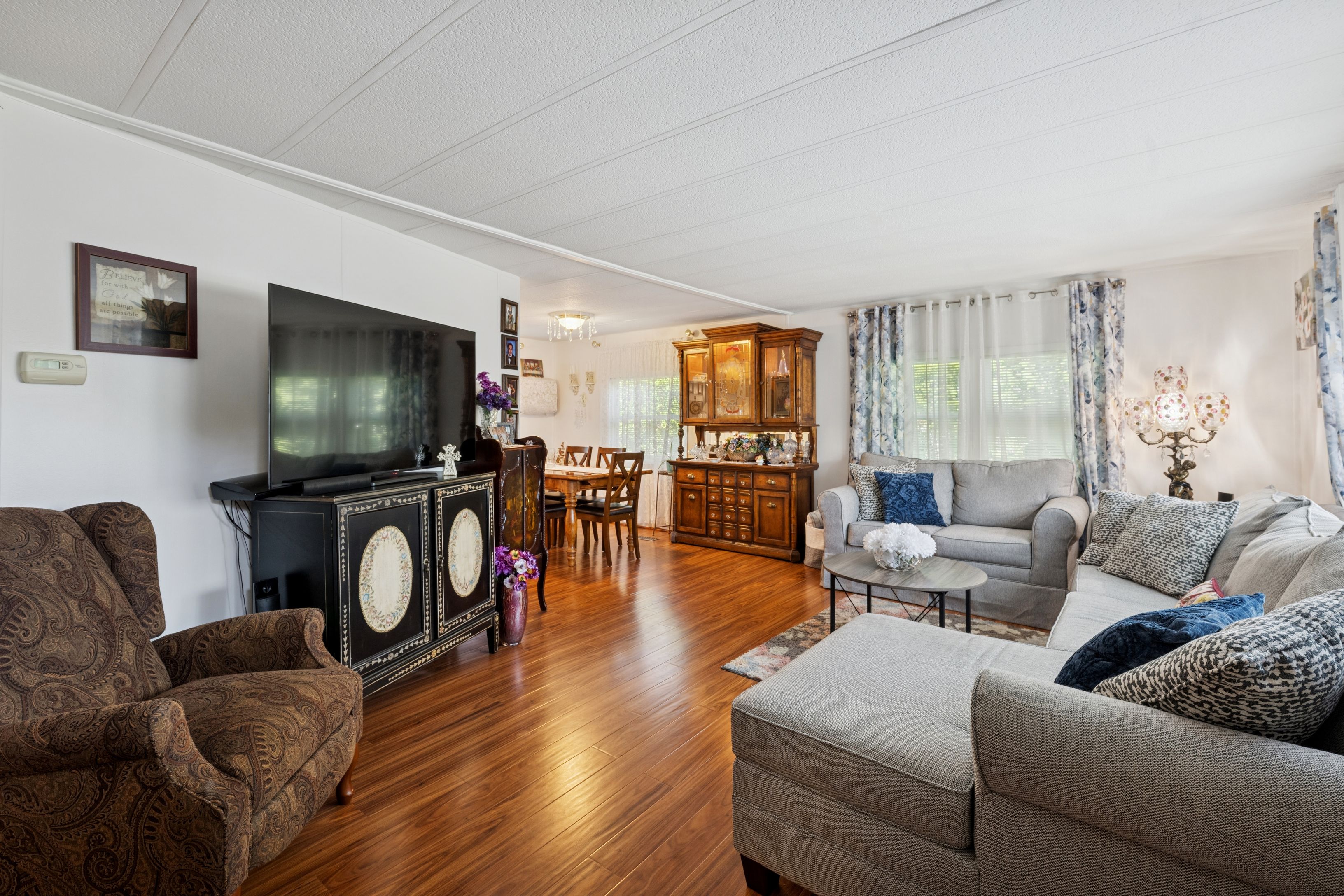 1661 Old Country Rd, Riverhead, NY 11901 | Out East