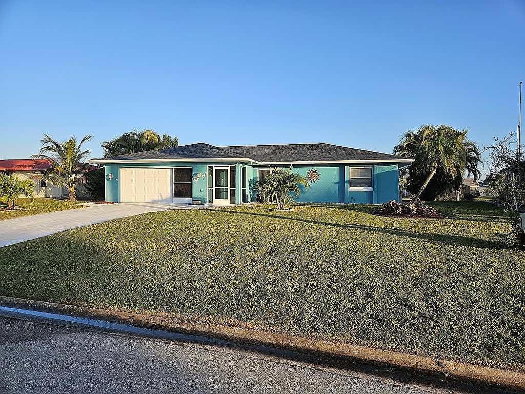 147 Caddy Rd, Rotonda West, FL 33947 | Zillow