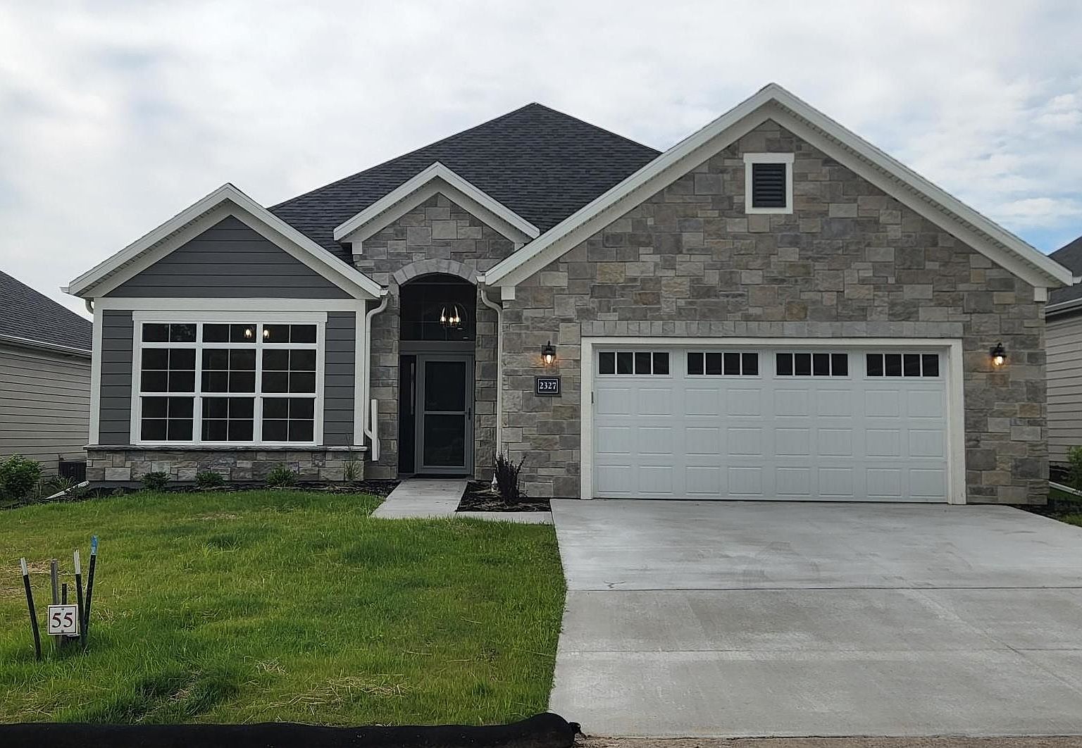 2327 E Harriet St, Appleton, WI 54915 | MLS #50273238 | Zillow