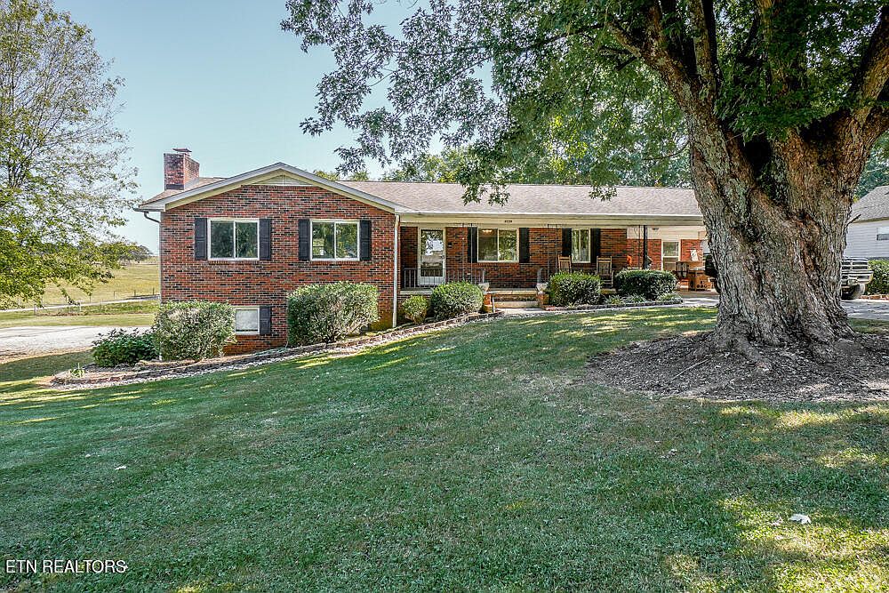 4124 Shaw Dr, Rockford, TN 37853 | Zillow