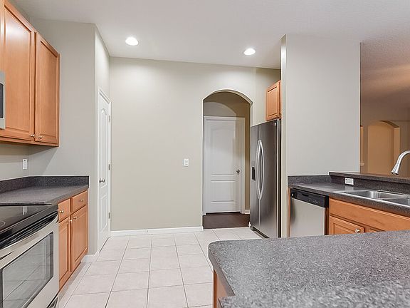 444 Arch Ridge Loop, Seffner, FL 33584 | Zillow