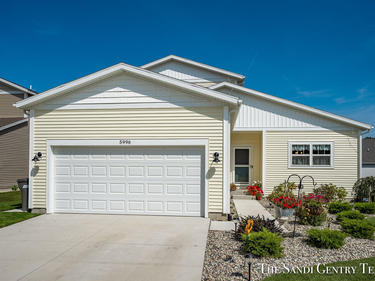 5996 N Bear Den Trl, Muskegon, MI 49444 | MLS #24042439 | Zillow