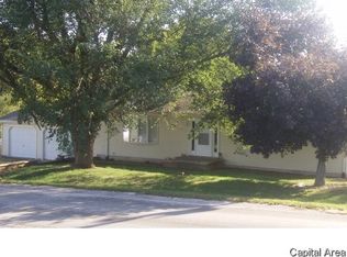 107 Kahbeah Ln, Tallula, IL 62688 | Zillow
