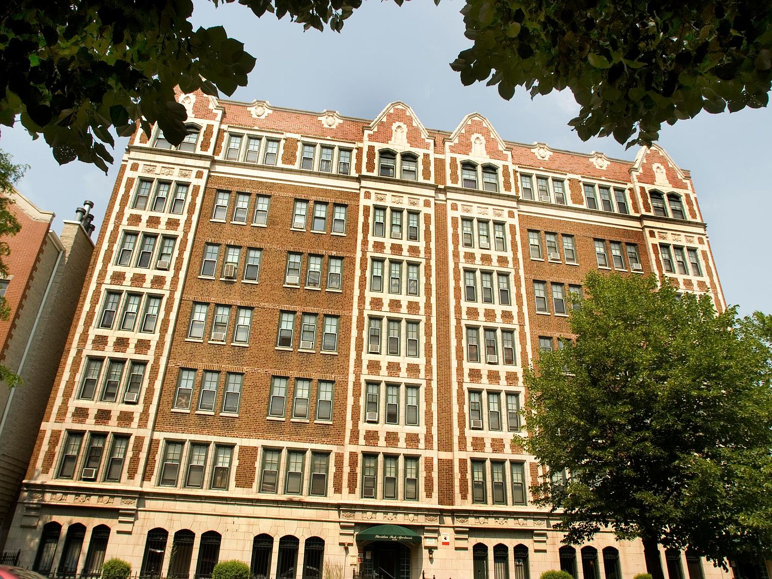 4536 N Magnolia Ave #4540-403, Chicago, IL 60640 | Zillow