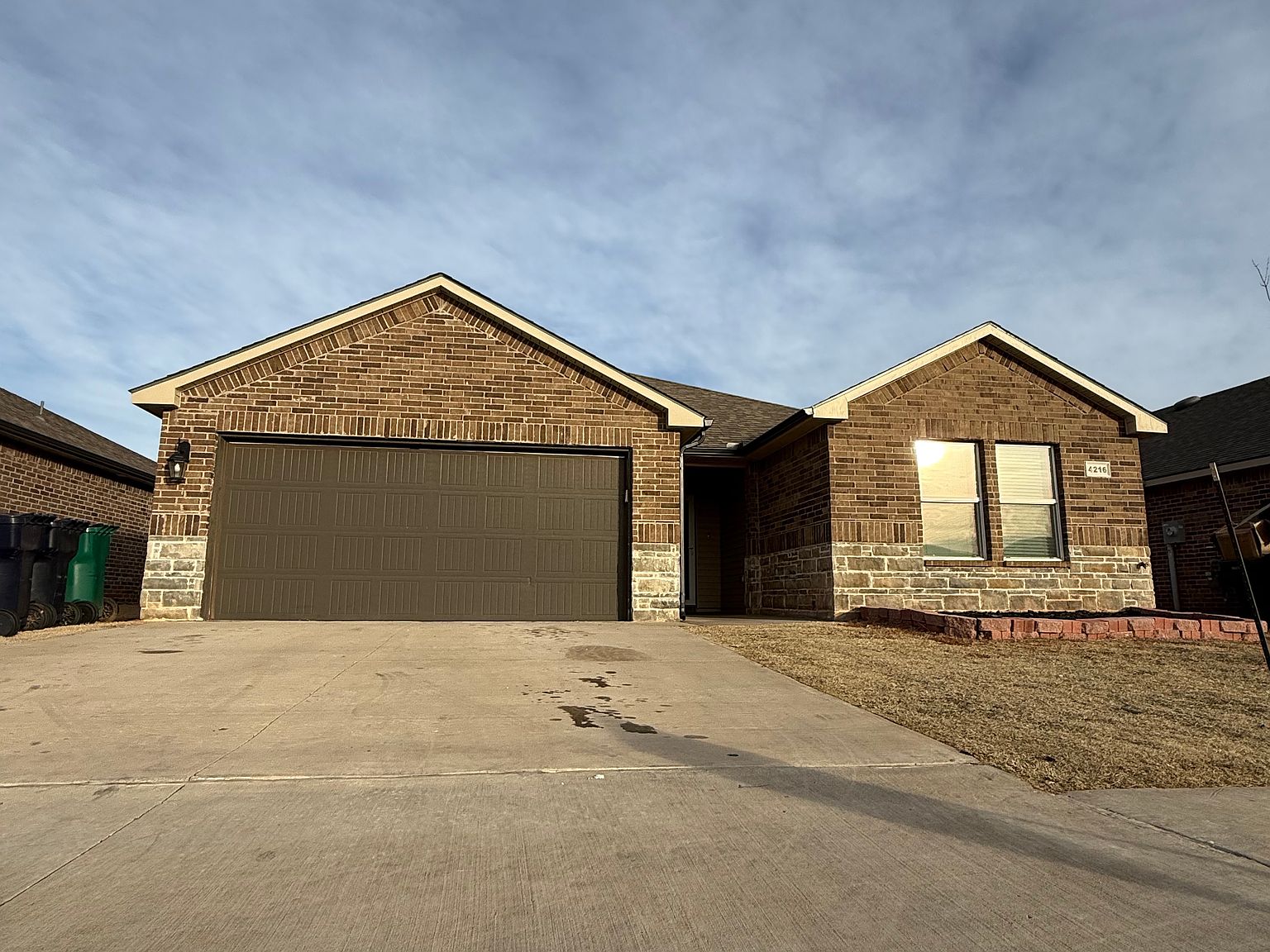 4216 Moonlight Rd, Mustang, OK 73064 | Zillow