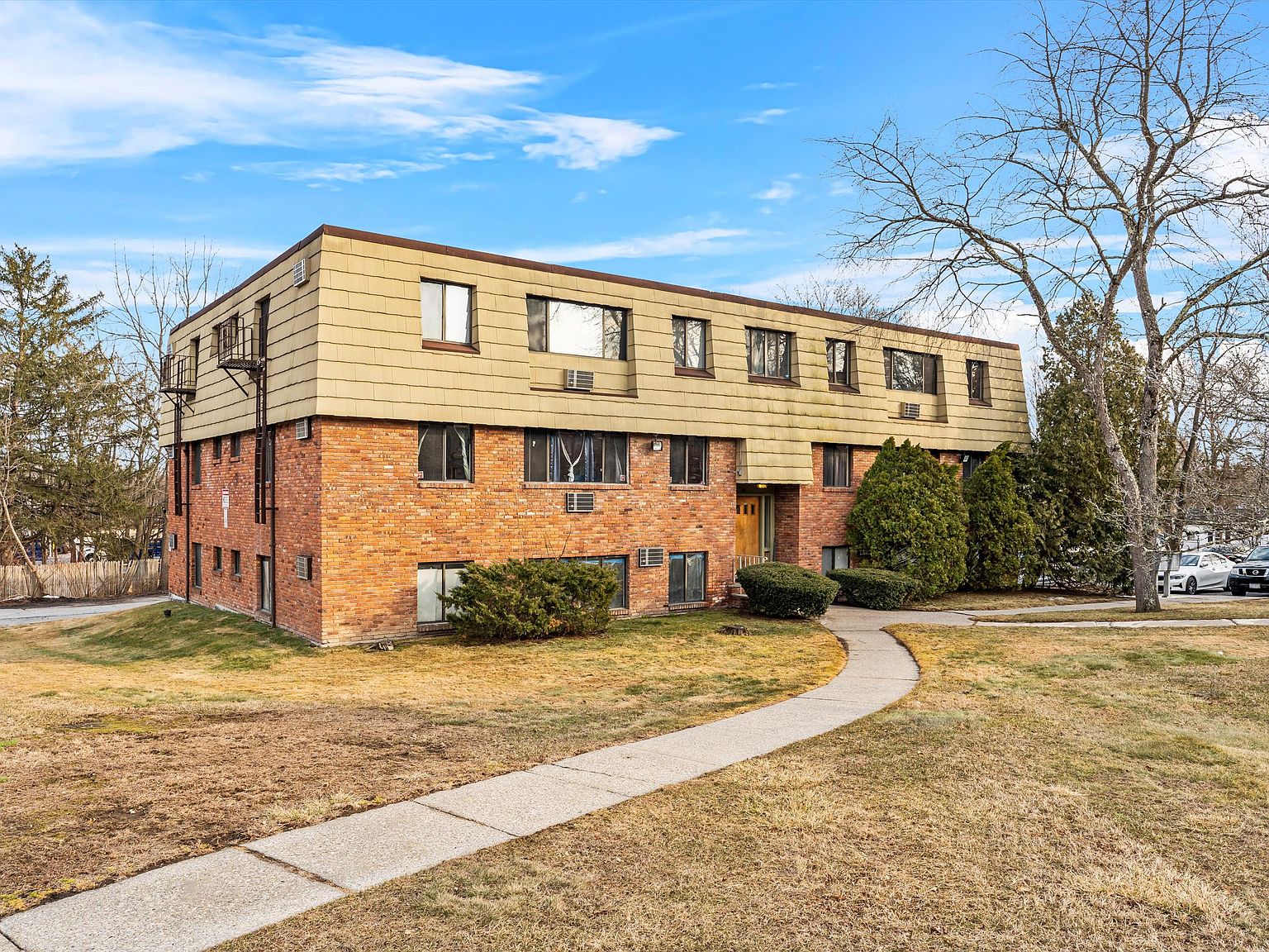 103 Country Club Dr #C4, Maybrook, NY 12543 | Zillow