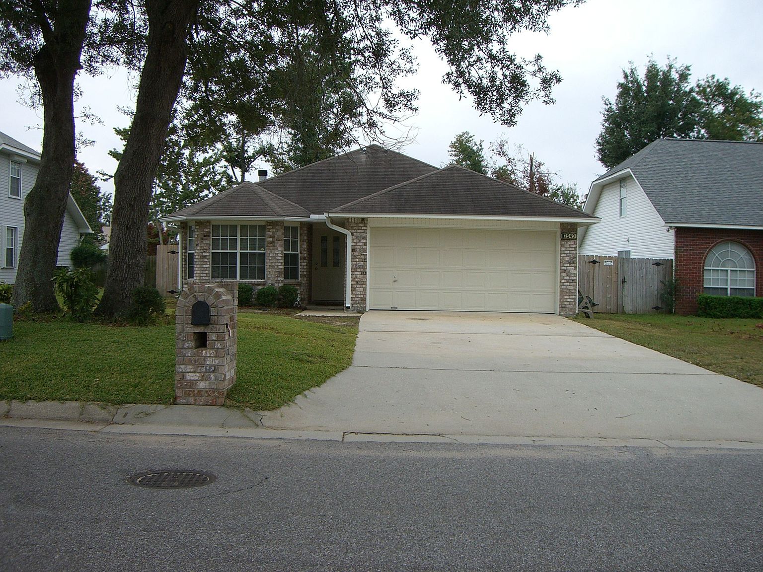 2949 Charter Oaks Ln, Pensacola, FL 32514 | Zillow
