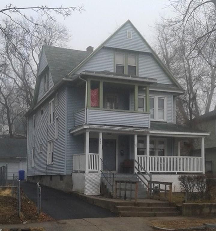 185-187 Massasoit St, Springfield, MA 01107 | Zillow