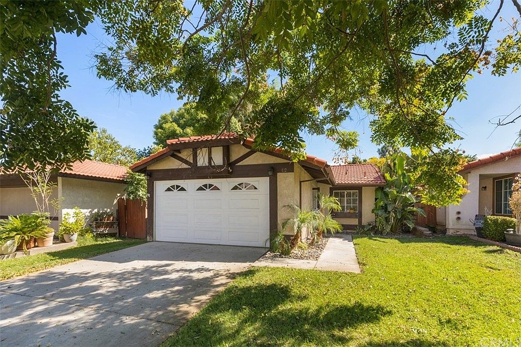 822 Santa Fe Ln, Colton, CA 92324 | Zillow