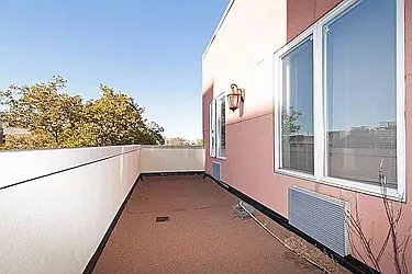 355 Kings Highway #5F in Gravesend, Brooklyn | StreetEasy
