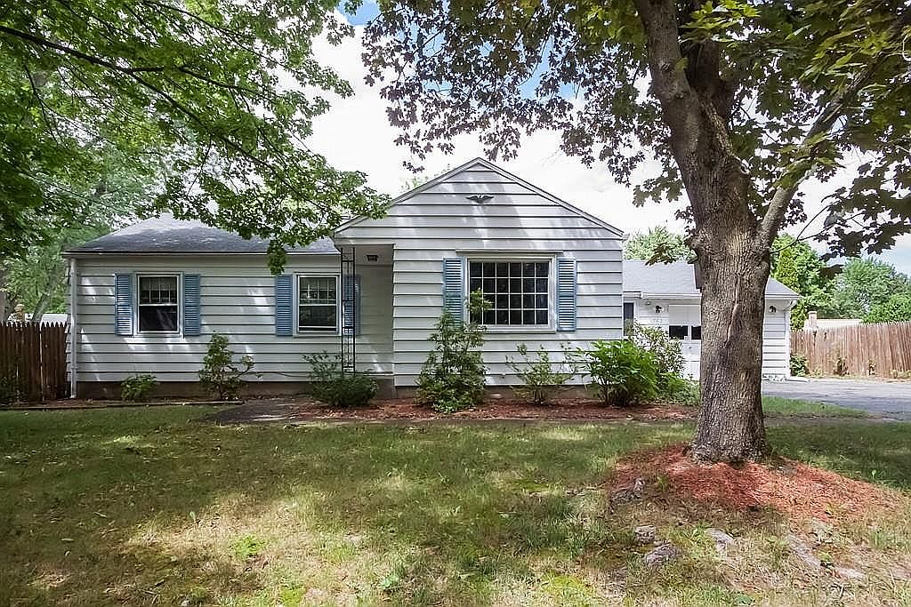 762 Grayson Dr, Springfield, MA 01119 | Zillow