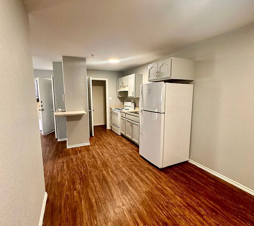 Somerset - 1404 Somerset Rd San Antonio TX | Zillow