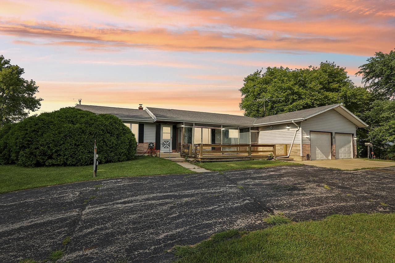 6336 County Highway U, Allenton, WI 53002 | Zillow
