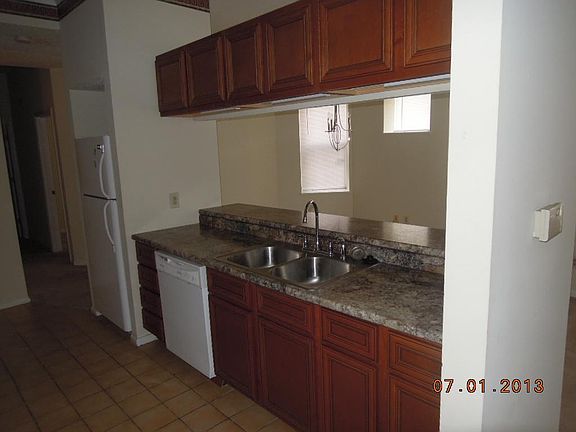 4319 Lindell Blvd APT B, Saint Louis, MO 63108 | Zillow