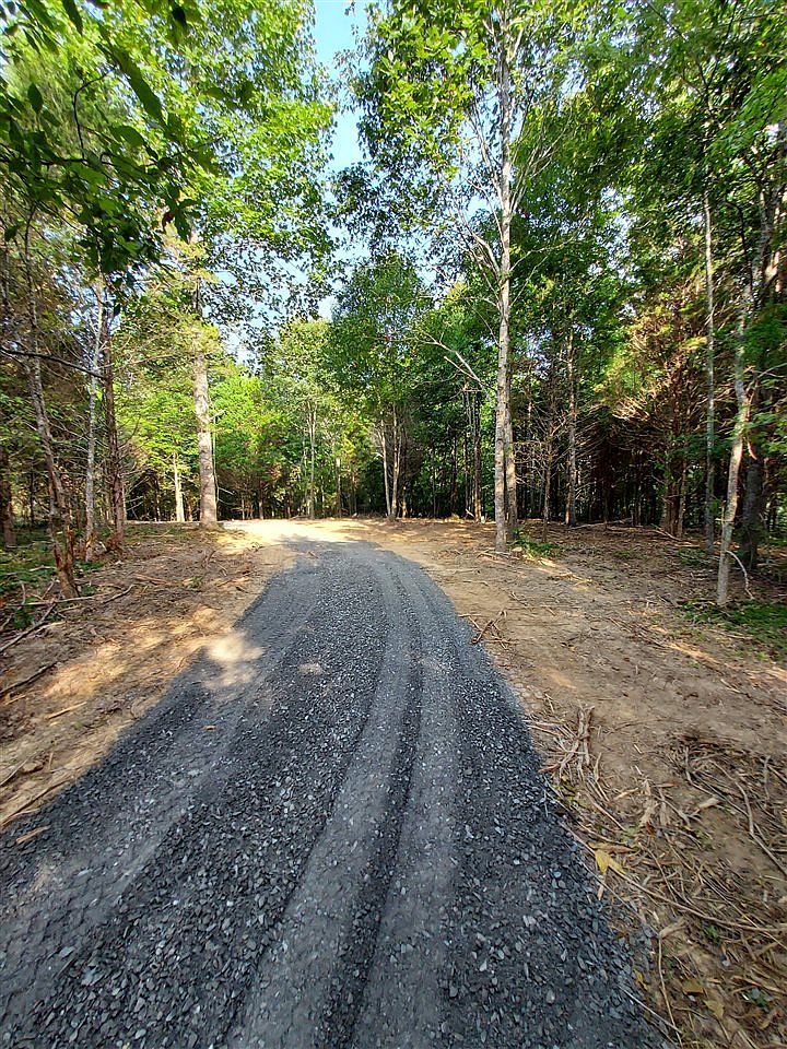 571 Phelps Dunham Rd, Edmonton, KY 42129 | Zillow