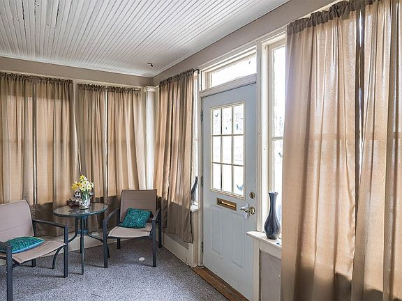 1627 Myrtle St, Erie, PA 16502 | Zillow