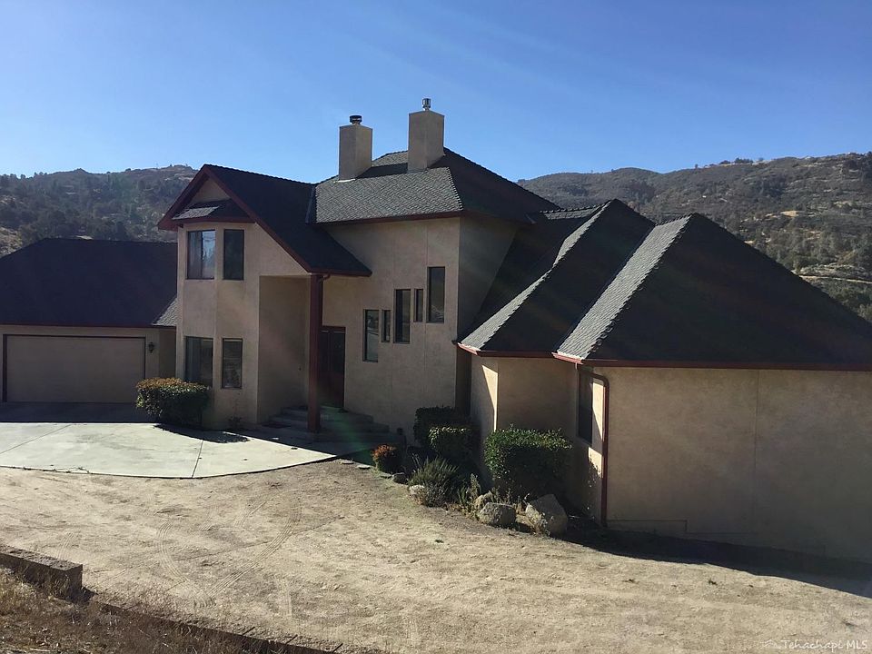 23161 Lakeview Dr, Tehachapi, CA 93561 | Zillow