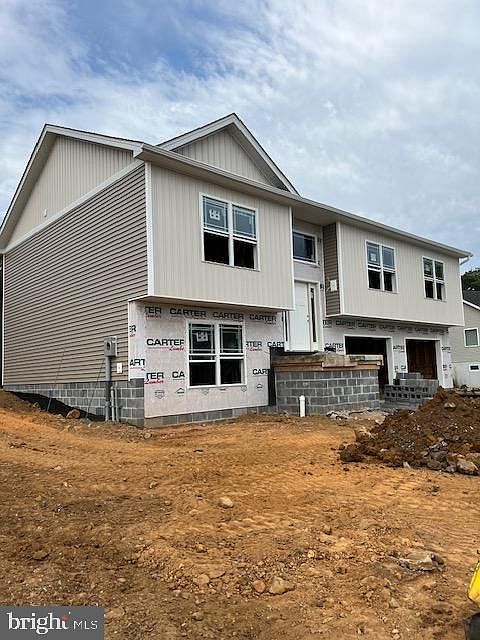 12212 Red Hawk Dr, Waynesboro, PA 17268 | Zillow