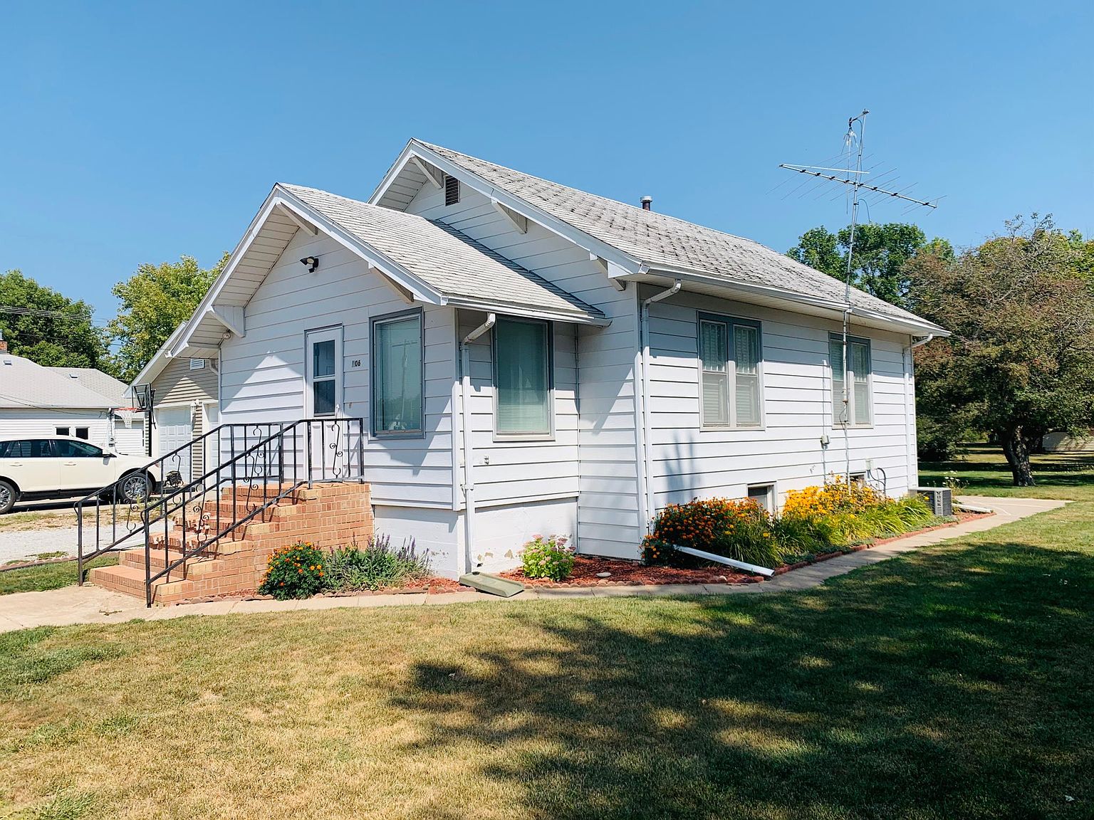 806 Lincoln St, Overton, NE 68863 | Zillow
