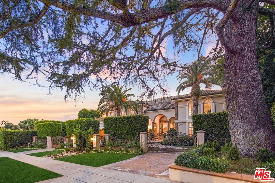 707 N Hillcrest Rd, Beverly Hills, CA 90210 | Zillow
