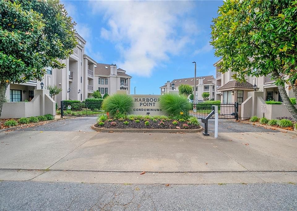 403 Harbour Point Virginia Beach VA | Zillow